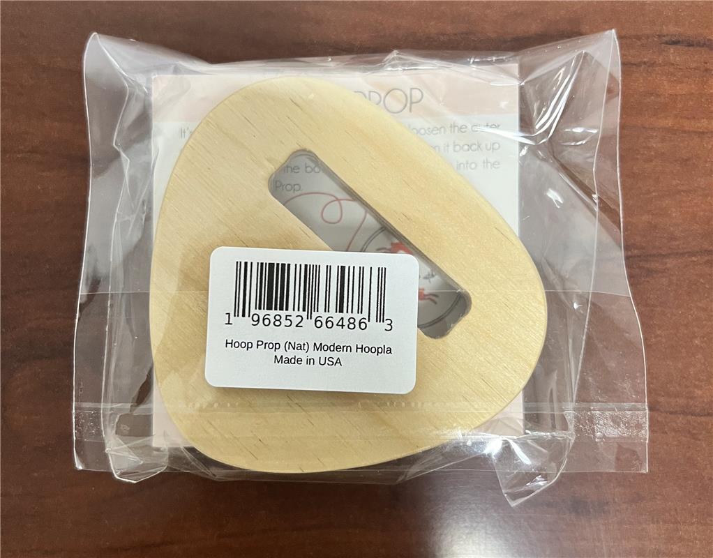 “Turkey, Pie and Stitching" Stitchin' Stuff Box