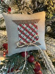 "Christmas Plaid Spool" | Cross Stitch Pattern
