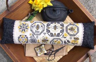 Bee Sampler | Cross Stitch Pattern at Everything Cross Stitch
